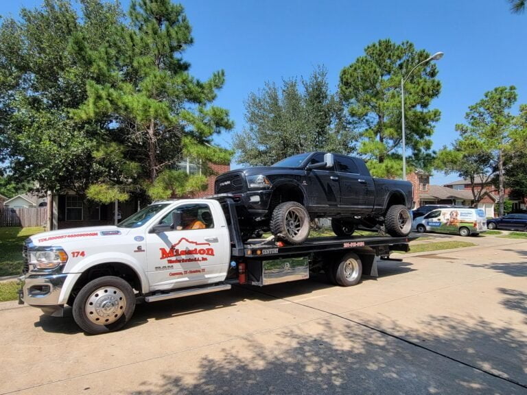 24/7 Towing Service - Mission Wrecker Service - Heavy Duty Towing Houston