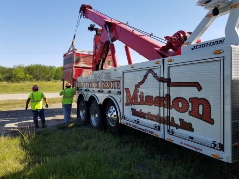 How Towing Teamwork Makes the Dream Work | Mission Wrecker San Antonio